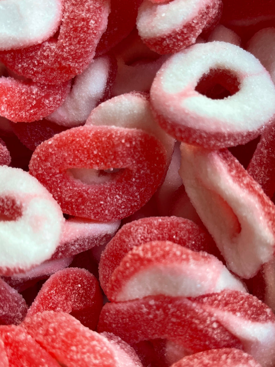 Strawberry Ring Lollies – Sweeten Me Up Candy